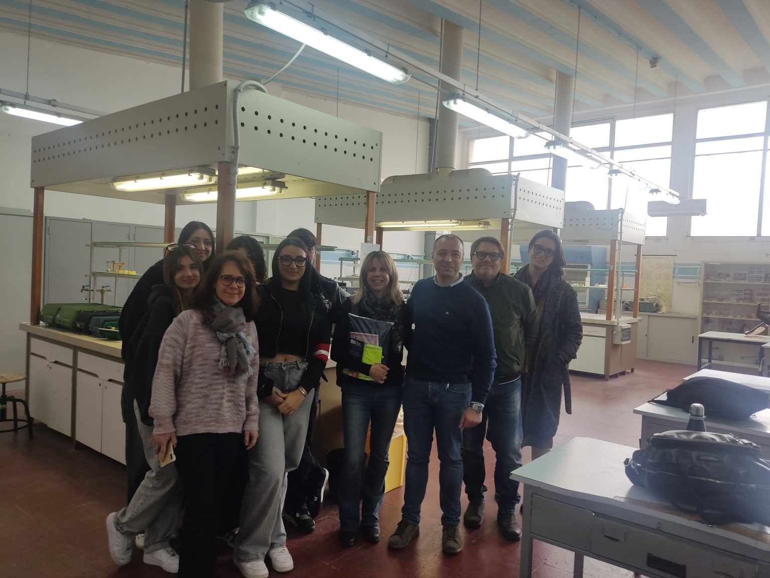 ESTNA Escuela Sanitaria Técnico Profesional de Navarra. Centro ...